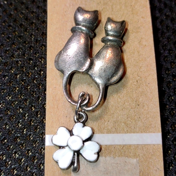 Vintage | Jewelry | Vintage Pewter Cats Holding A Flower | Poshmark